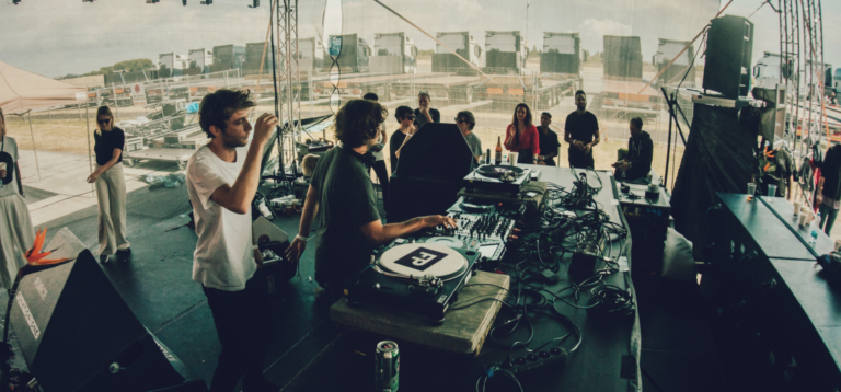 Accelerating Music and Culture - XLR8R
